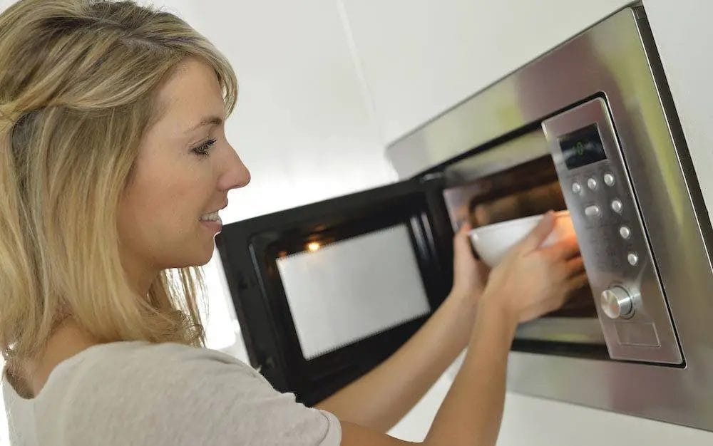 How To Boil Water In A Microwave Without Making A Huge Mess